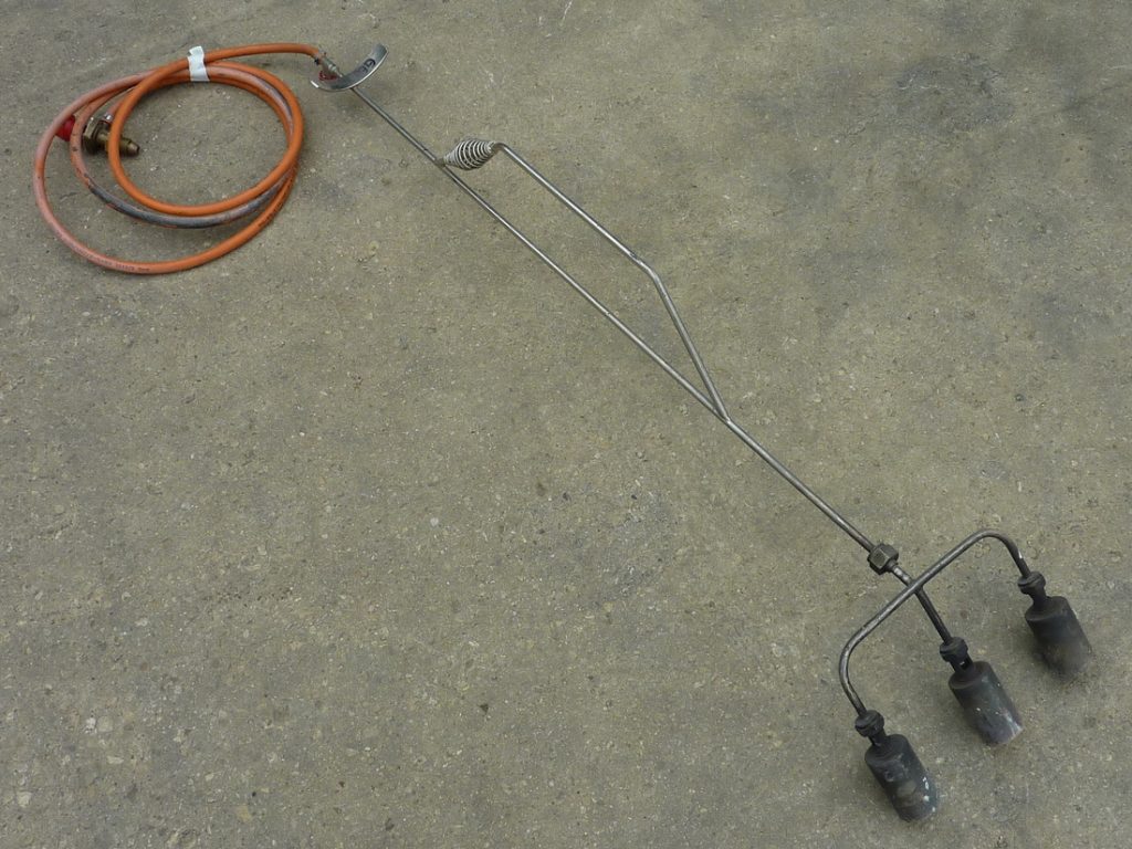 Gas Lance/Burner Triple Head - KJN Services Ltd