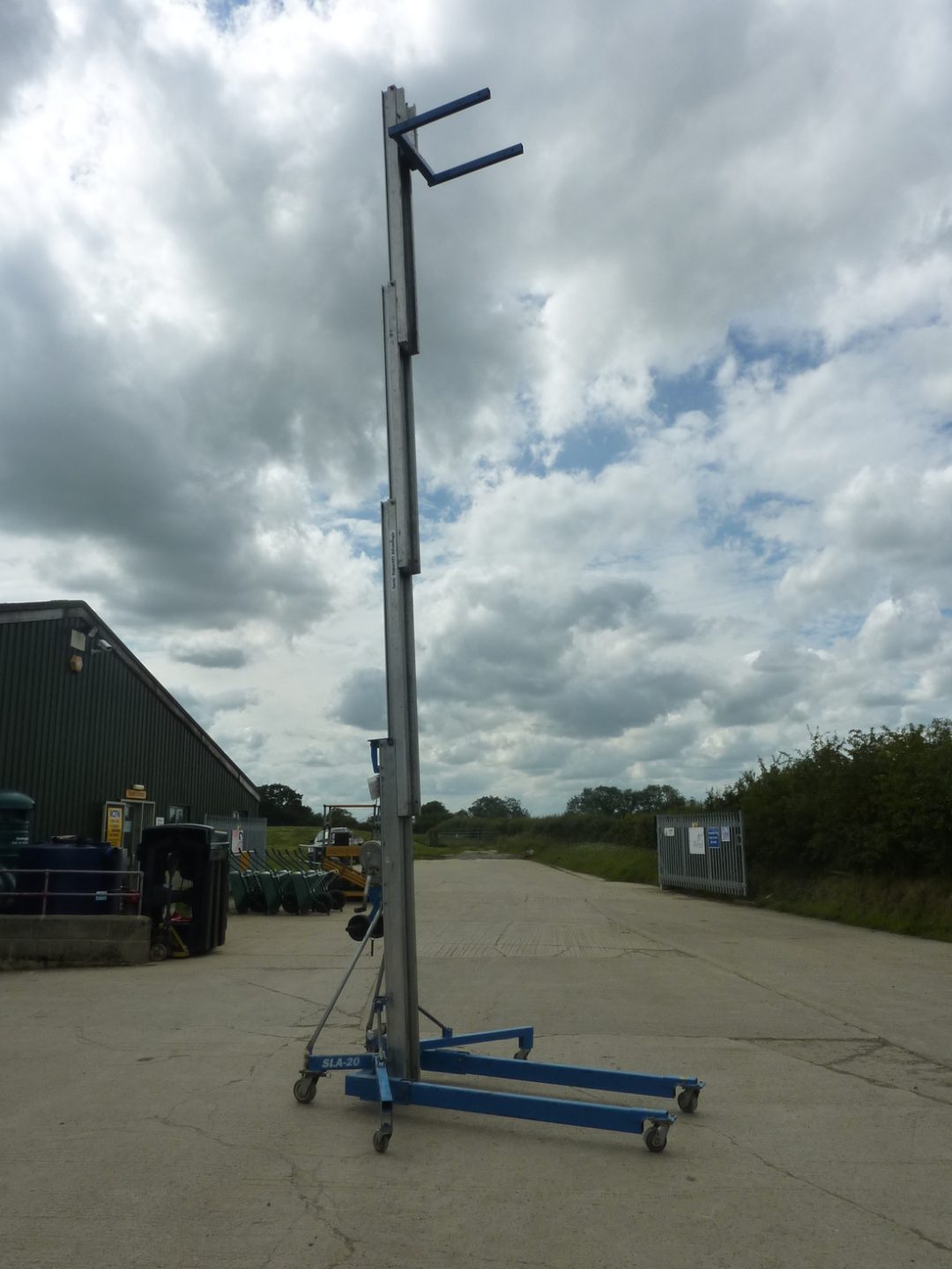 Genie Superlift - KJN Services Ltd