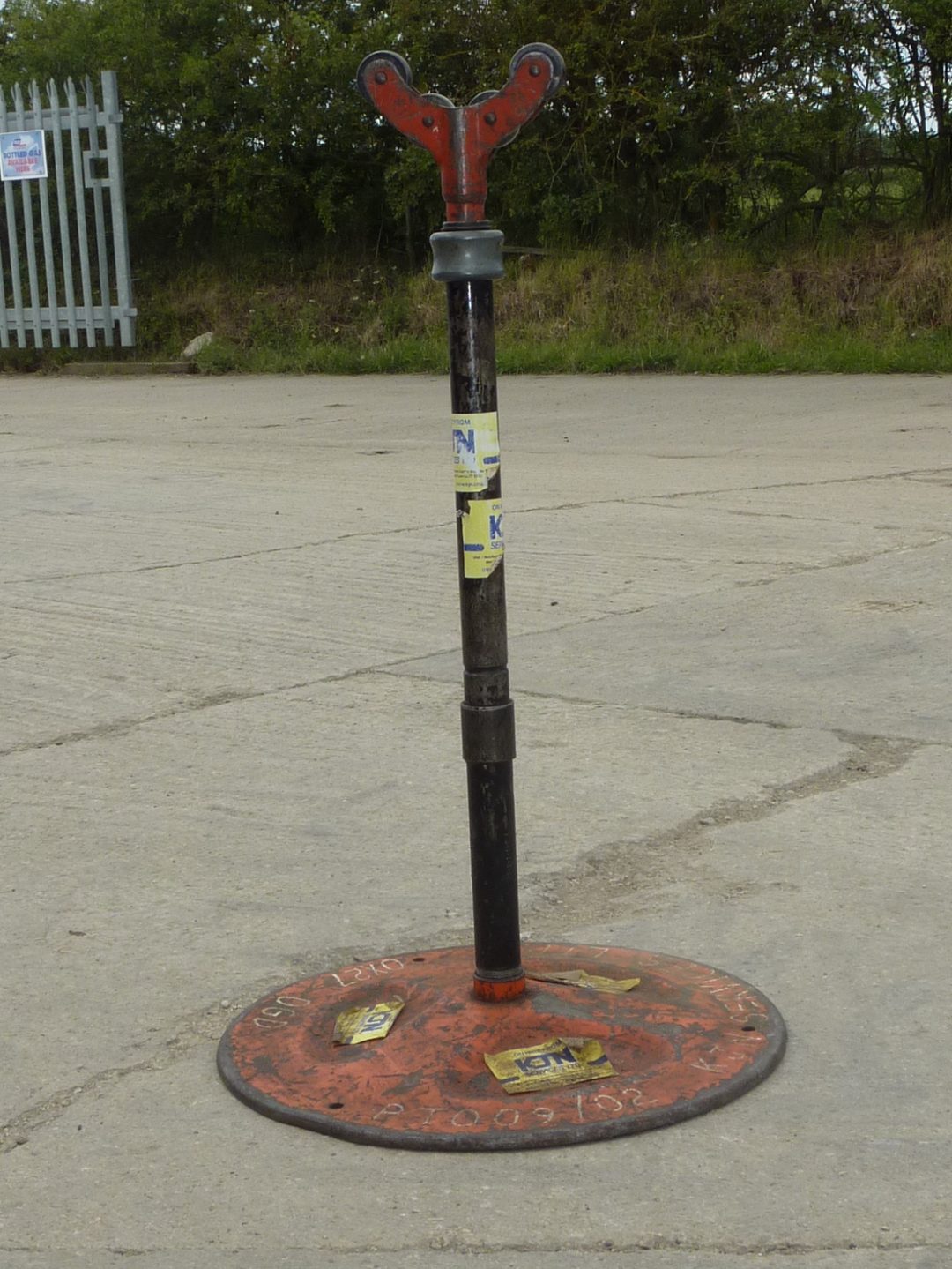Pipe Support Stand - KJN Services Ltd
