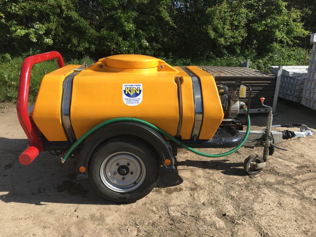 Water Bowser 1000 litre - KJN Services Ltd